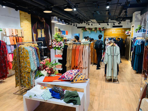 Modest Fashion Takes Center Stage: Top Five Latest Trends in Modest Fa ...